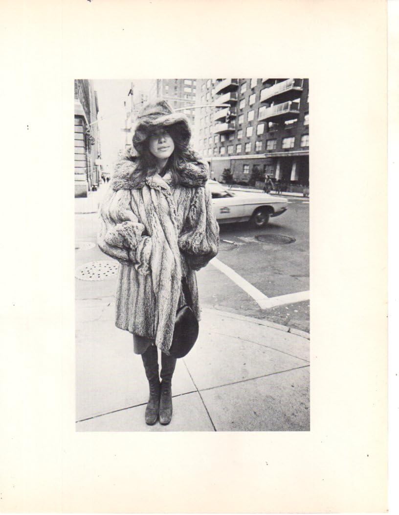 Carly Simon in Fur original clipping magazine photo 1page 8x10 #Z6549 ...