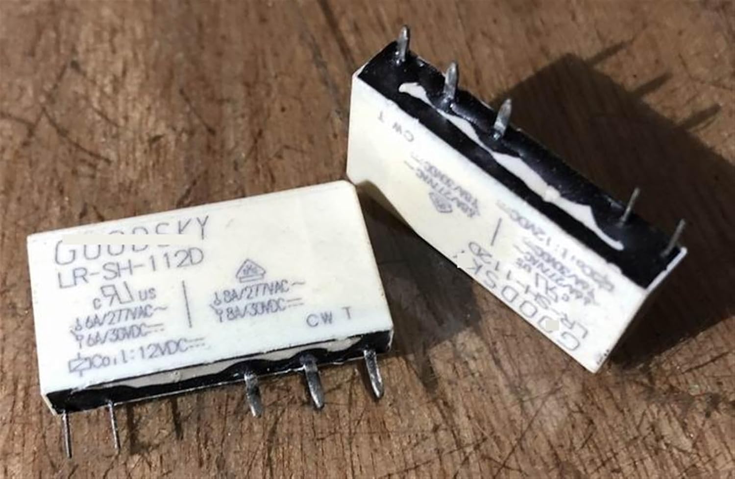 Amazon.com: LR-SH-112D (41F-1C-12V-6A) Relay 5pins 1Pcs : Industrial ...