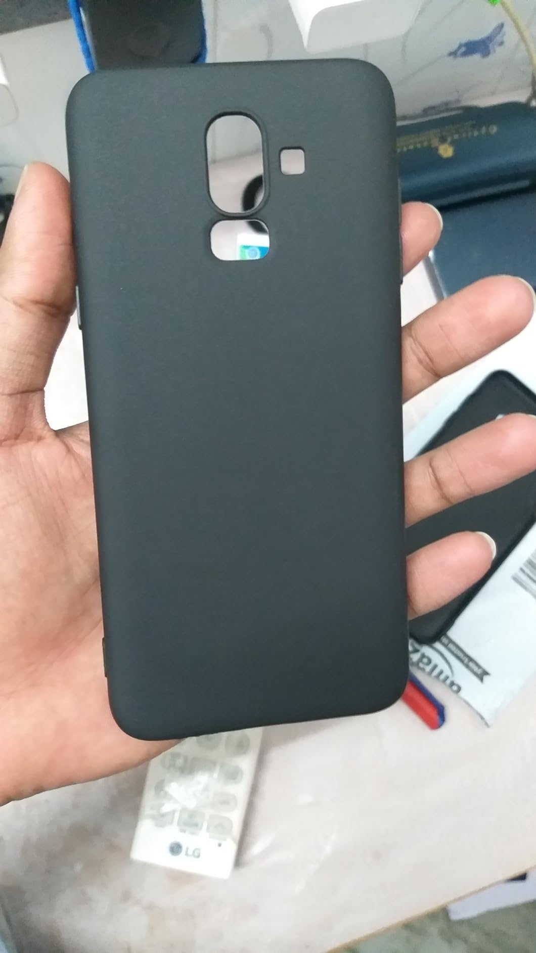 SmartLike Shockproof Silicone Back Cover for Samsung Galaxy J8 - Black ...