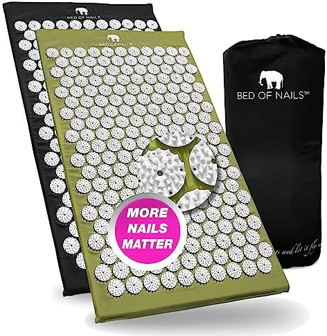 Amazon.com: BED OF NAILS The Comfortable Acupressure Mat - 2 Pack ...
