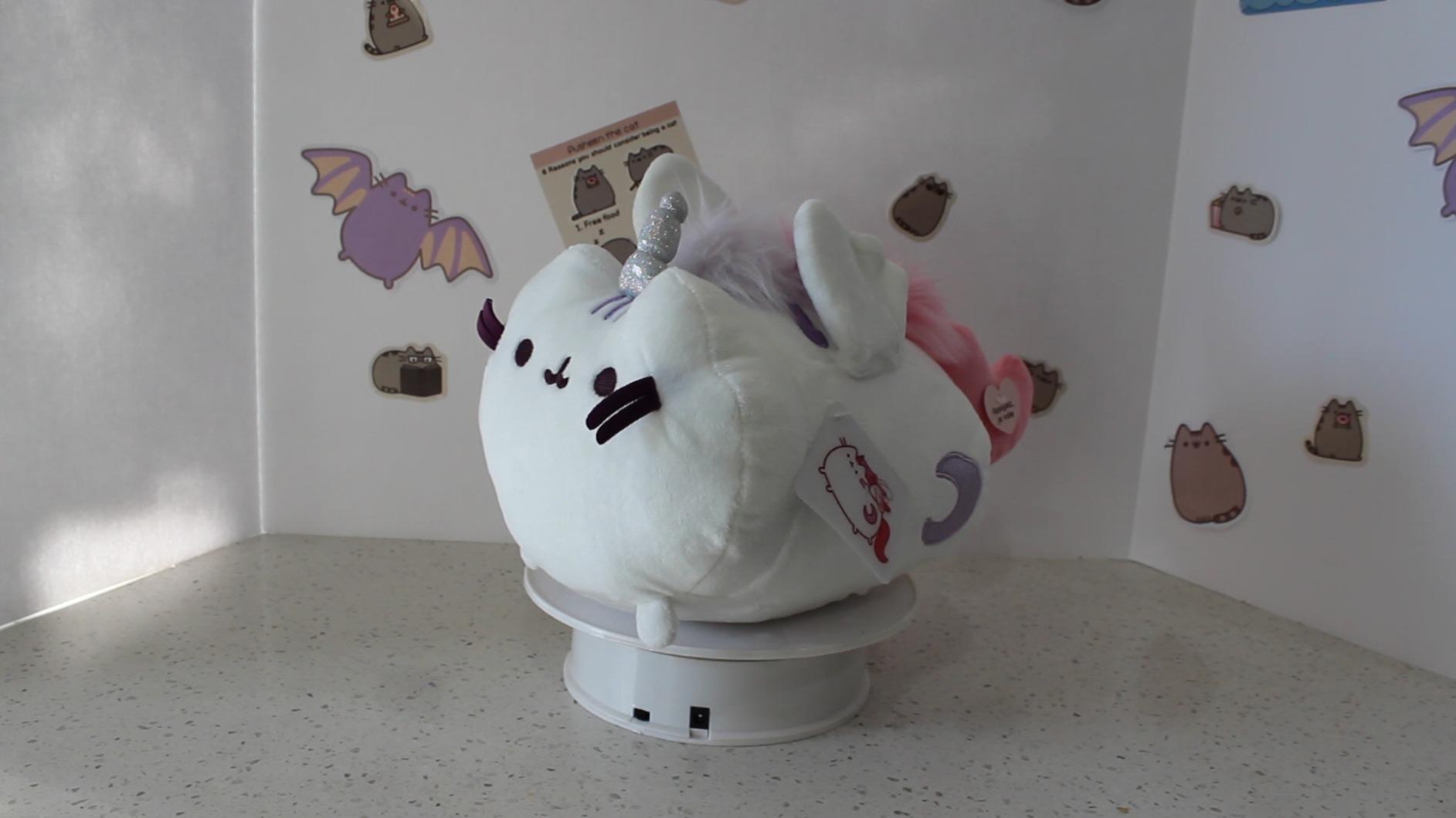 Amazon.com: GUND Pusheen Super Pusheenicorn Squeezer Wing Movement ...