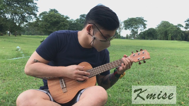 Watch Kmise 5 String Ukulele on Amazon Live