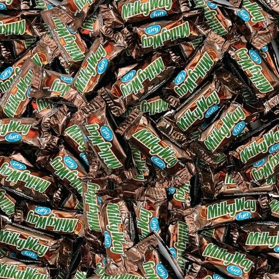 Amazon.com : MiIky Way Chocolate Candy with Caramel & Nougat – 2LB Bulk ...