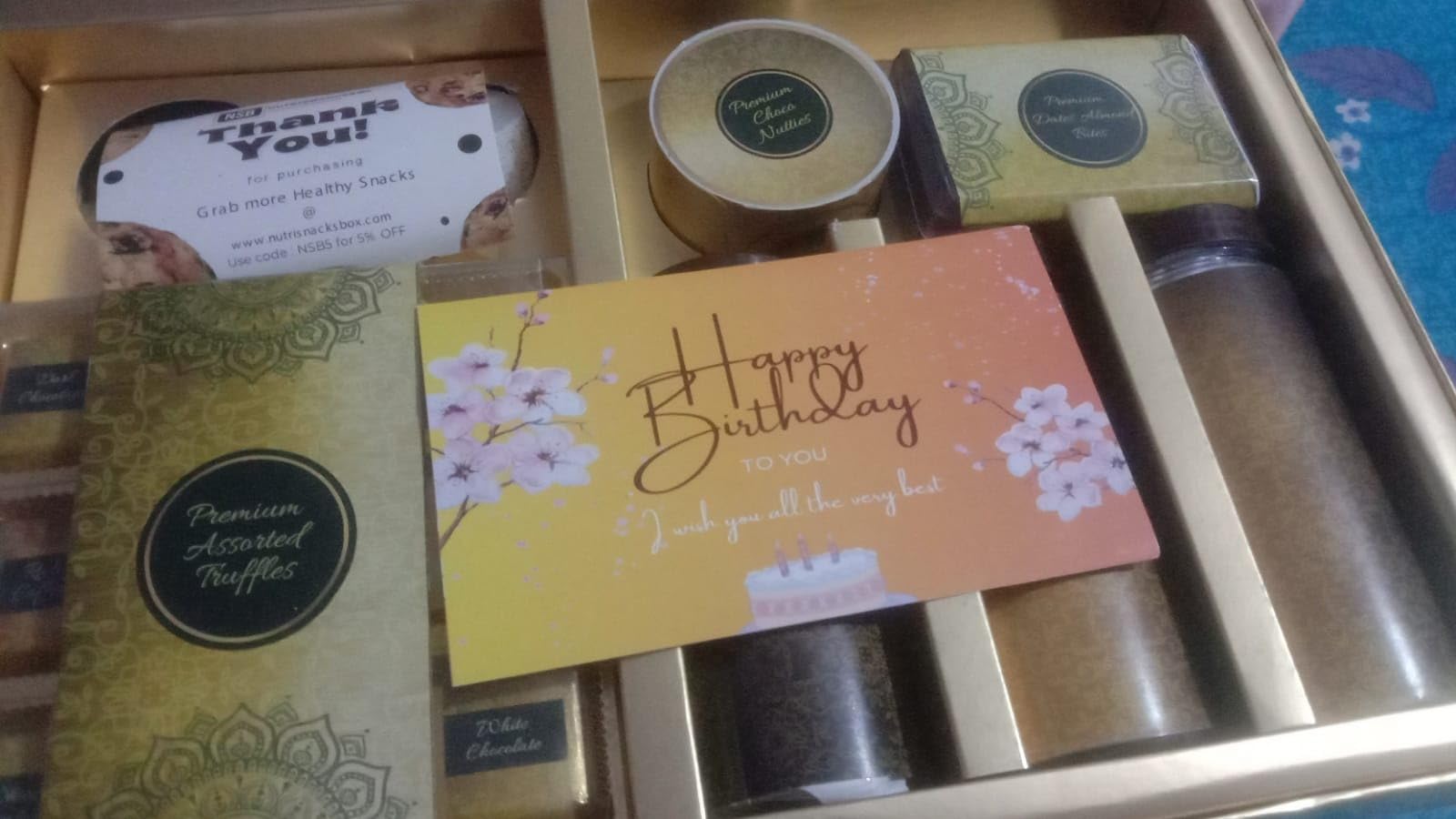 NutriSnacksBox Birthday Gift Hamper with Chocolates, Dry Fruits ...