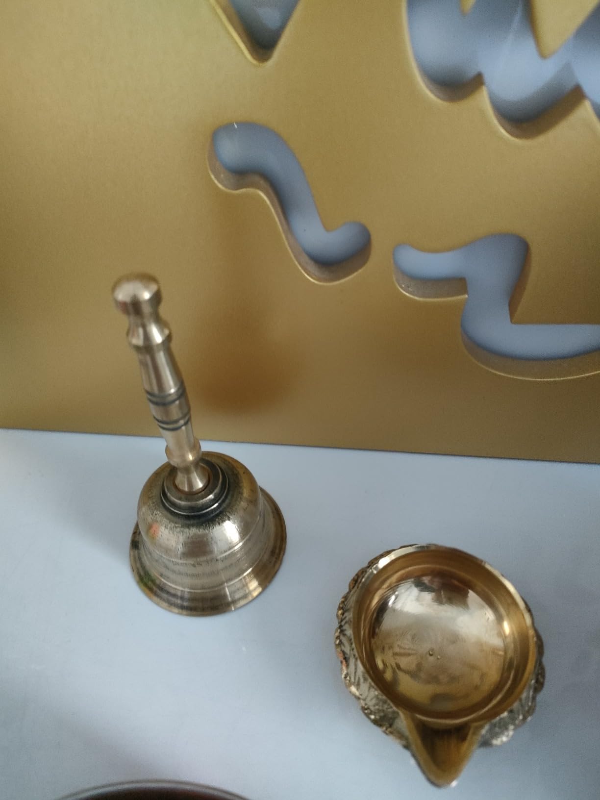 Shubhkart Nitya Gol Ghanti with Kuber Deep 52 Gm (Combo of 2) For Pooja ...