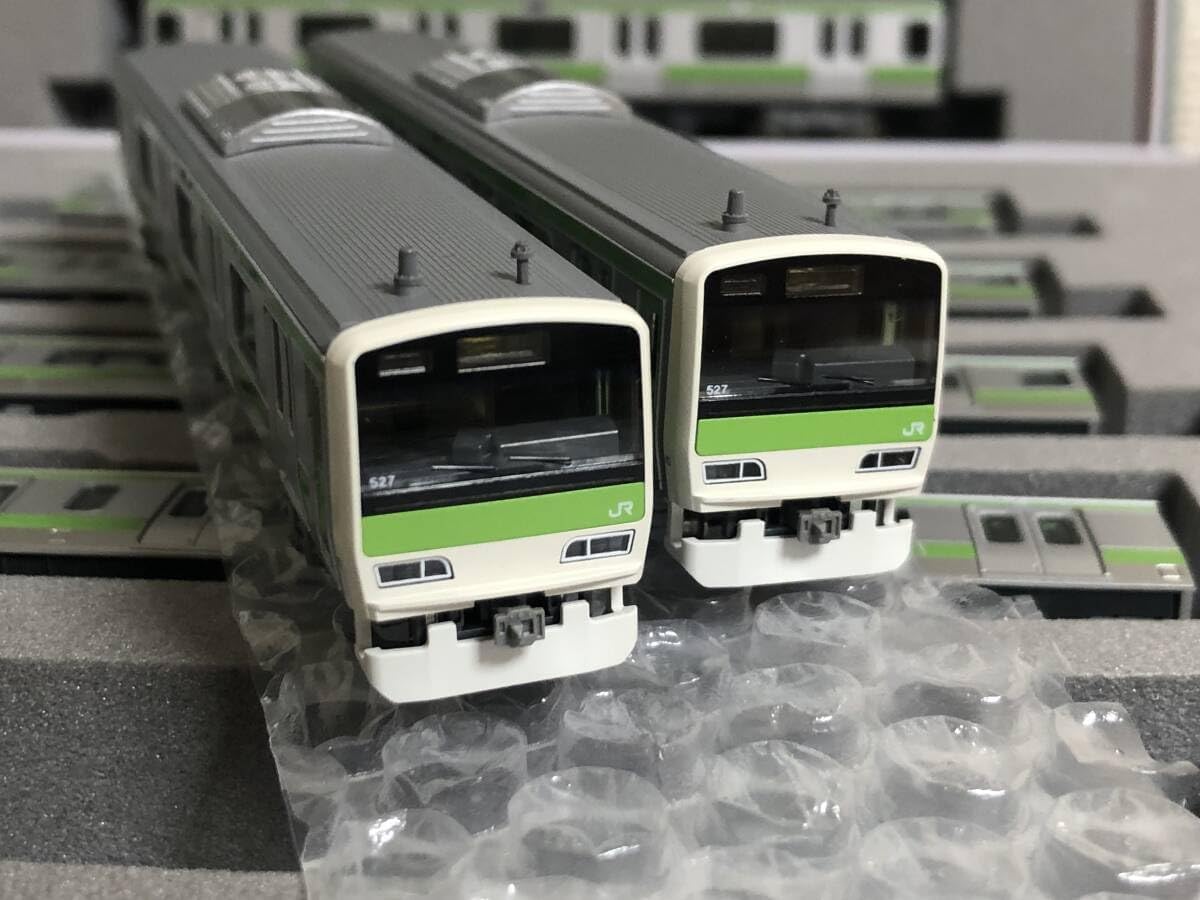 Amazon | KATO 10-261/262/577 E231系500番台 山手線色 基本+増結+ホームドア対応車 計13両セットKATO 10-261/262/577 E231系500 ...