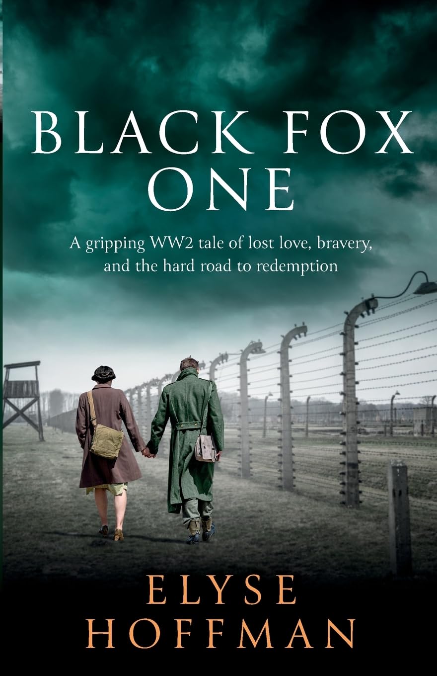 Amazon.com: Black Fox One (Project 613): 9781952742262: Hoffman, Elyse: Books
