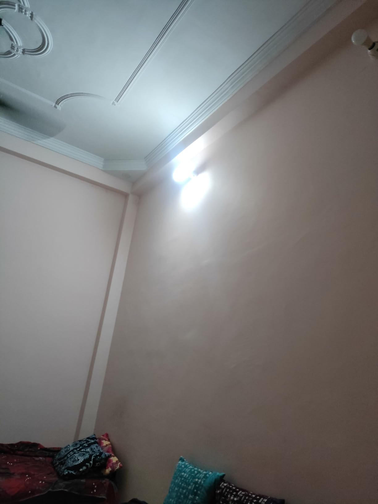 Halonix 10 Watts B22d Led bulb Mini tube Light |Color- Cool White ...