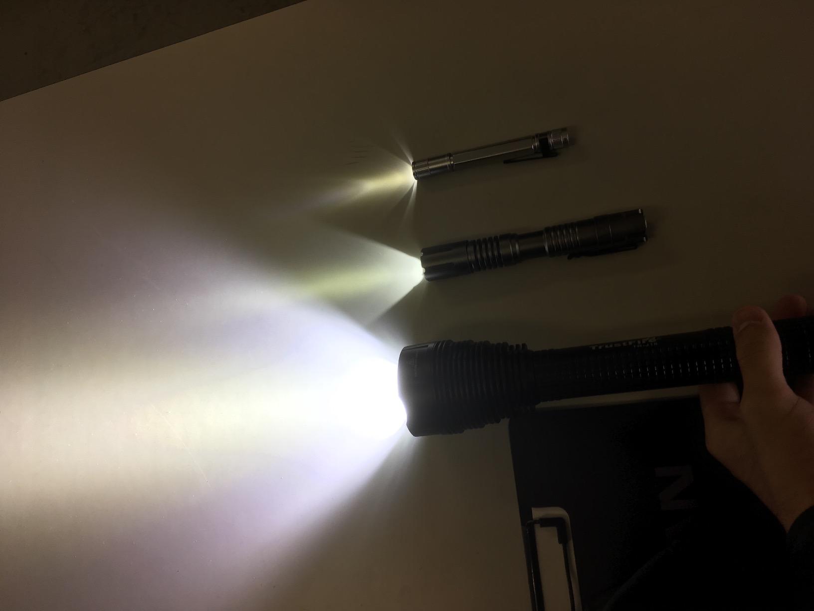 Amazon | TrustFire TR-J18 【8000ルーメン】 7コア （XM-L T6） フラッシュライト≪メーカー直輸入≫ ...