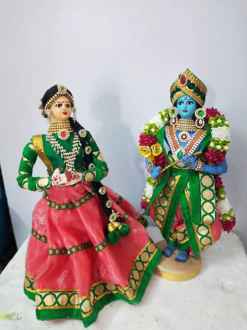 Buy Sri Kolhapuri Handmade Dolls - 12 inch Radha Krishna Dolls/Home D ...