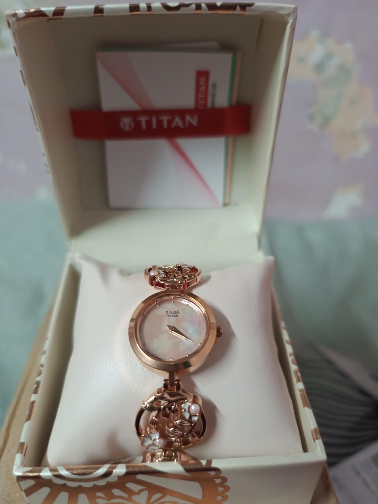 Titan Raga Aurora Analog Beige Dial Women's Watch NM2540WM05/NN2540WM05 ...