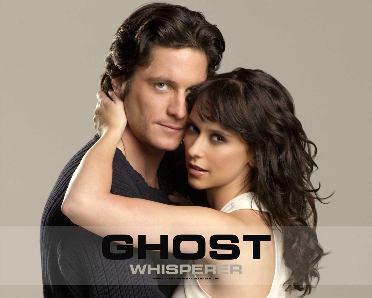 Amazon.com: Ghost Whisperer: Season 1 : Jennifer Love Hewitt, Aisha Tyler, David Conrad ...