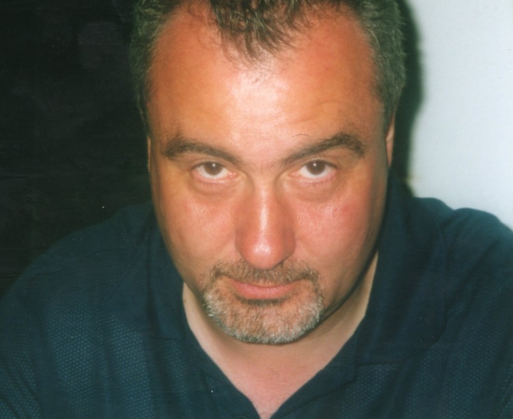 Amazon.com: Chris Lown: books, biography, latest update