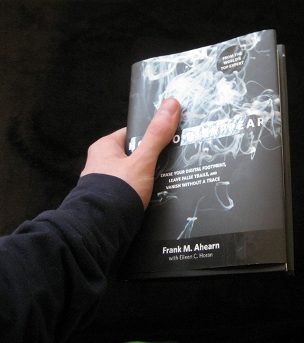 Amazon.com: How to Disappear: Erase Your Digital Footprint, Leave False ...