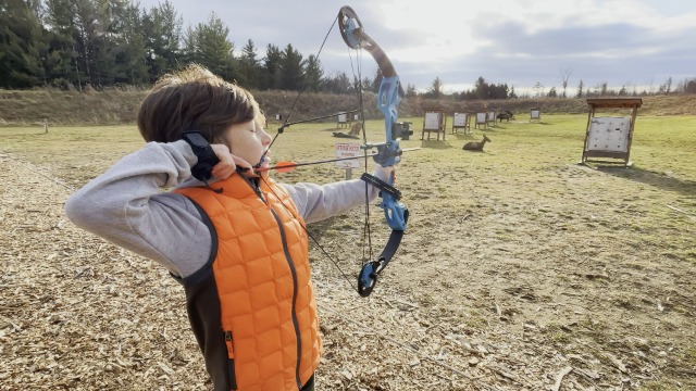 Watch PANDARUS Compound Bow Set Using Method on Amazon Live