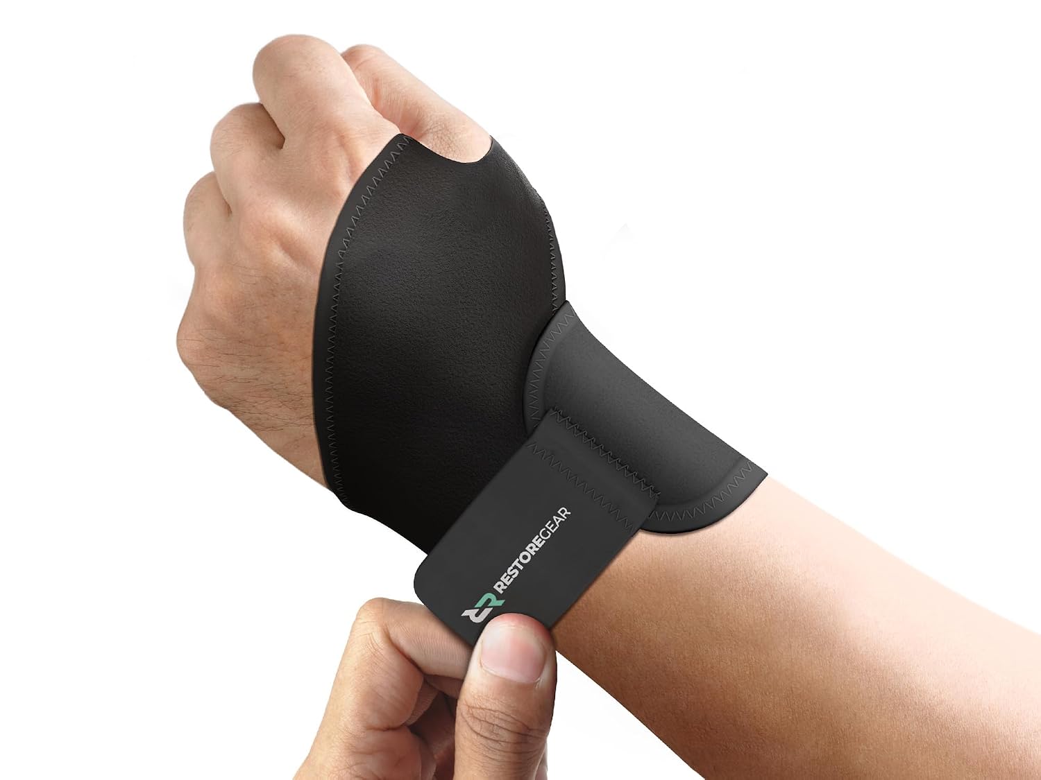 Amazon.com: RestoreGear Wrist Braces For Carpal Tunnel - Wrist Support ...