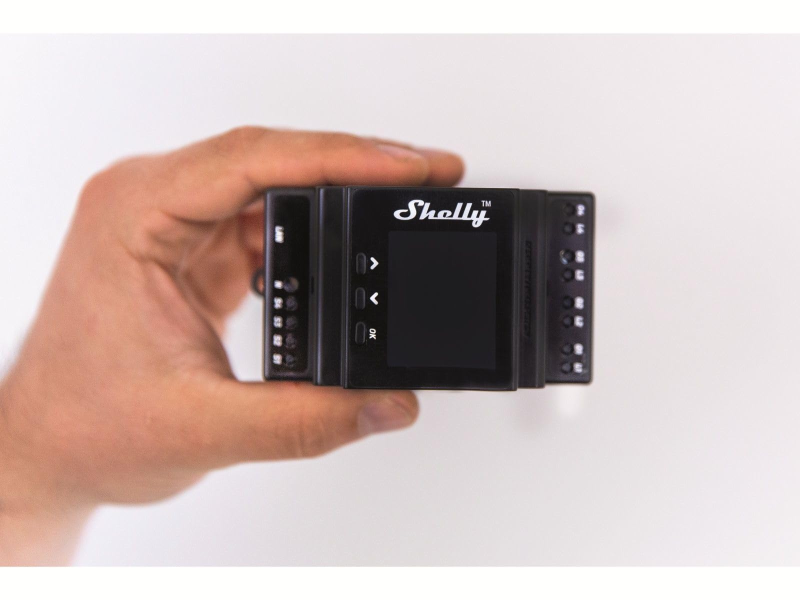 Snapklik.com : Shelly Pro 4PM Wi-Fi & LAN, 4-Channel Smart Relay