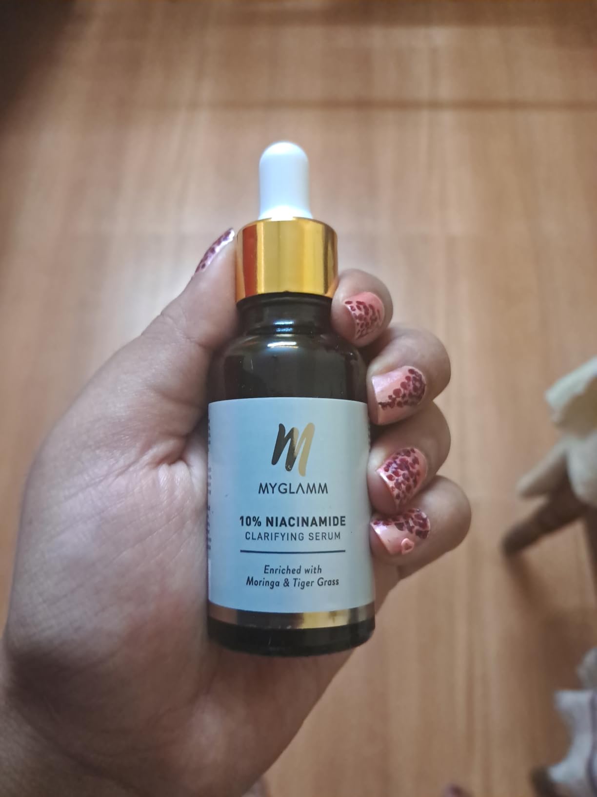 MyGlamm 10% Niacinamide Clarifying Serum, 30 ml | Face Serum for Acne ...