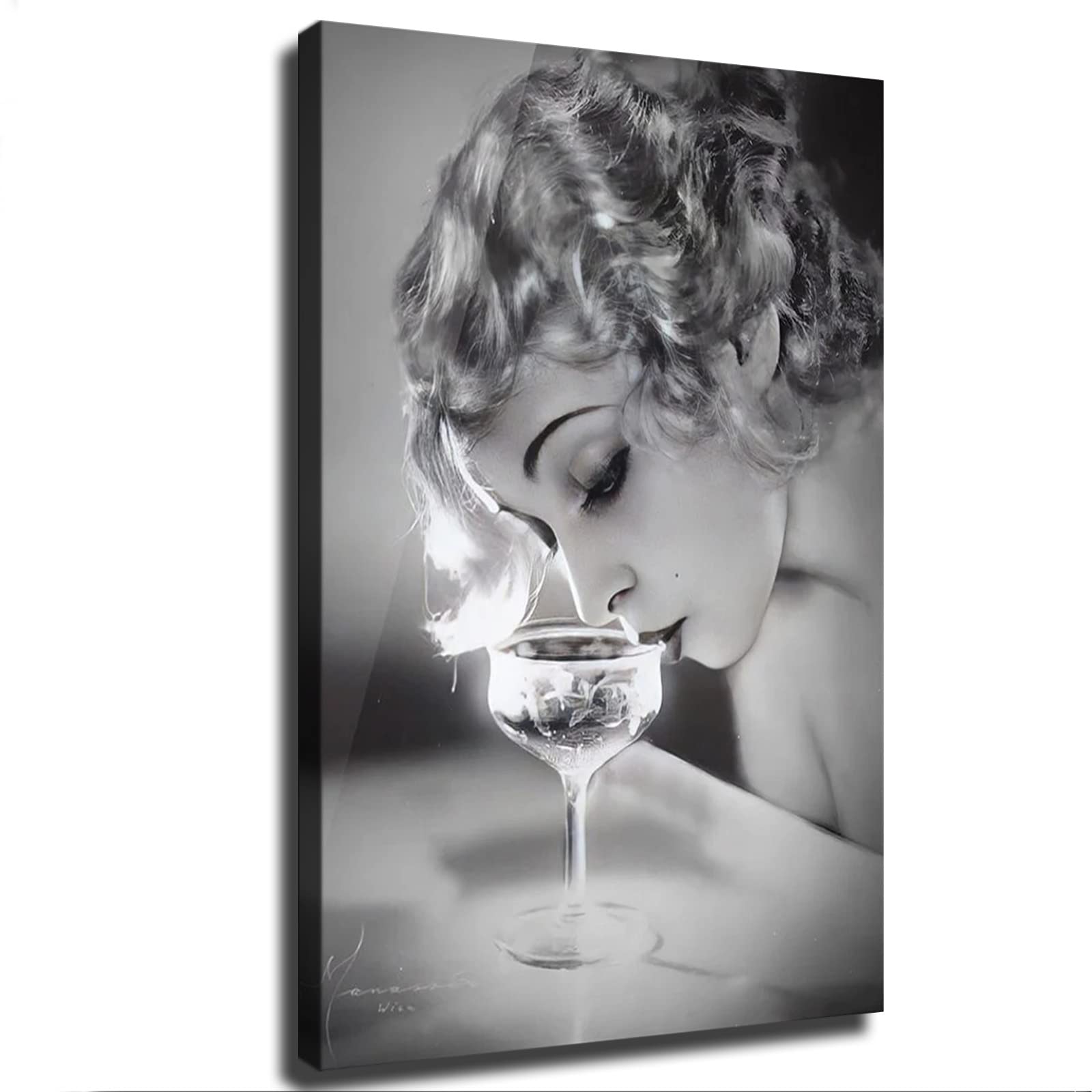 Flappers Drinking Beer