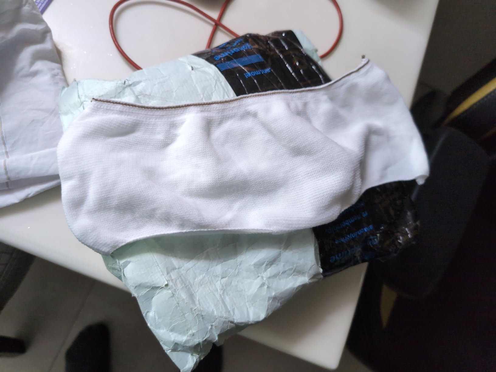 Buy Newmom Maternity pad + pad fixator (combo pack) - pack of 5 * 7 ...