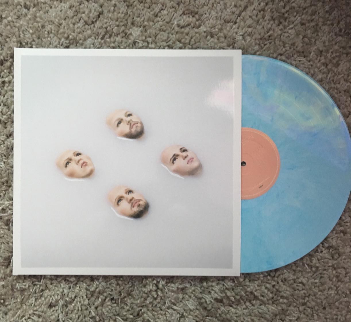 Walls: Amazon.co.uk: CDs & Vinyl