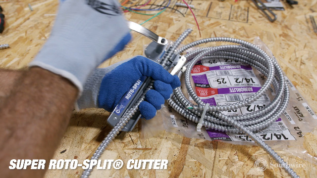 Snapklik.com : Southwire Tools RS-101A Seatek Roto-Split Super BX Cable ...