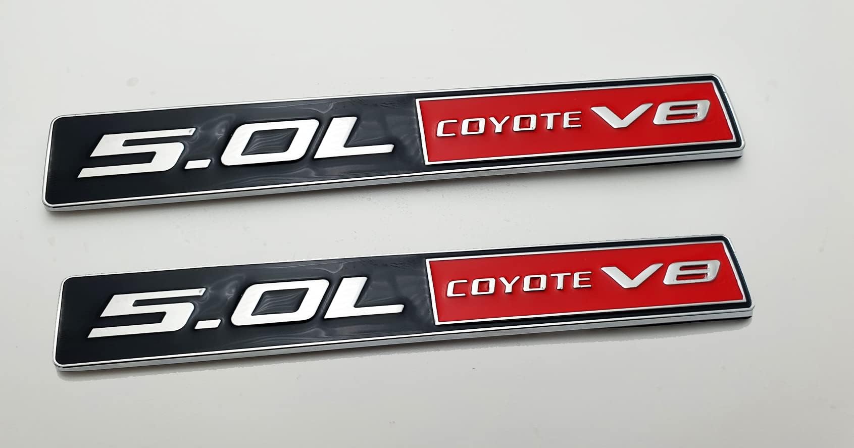Amazon.com: 2 Pack 5.0L Coyote Emblems Decal 3D Badge V8 Engine Trunk ...