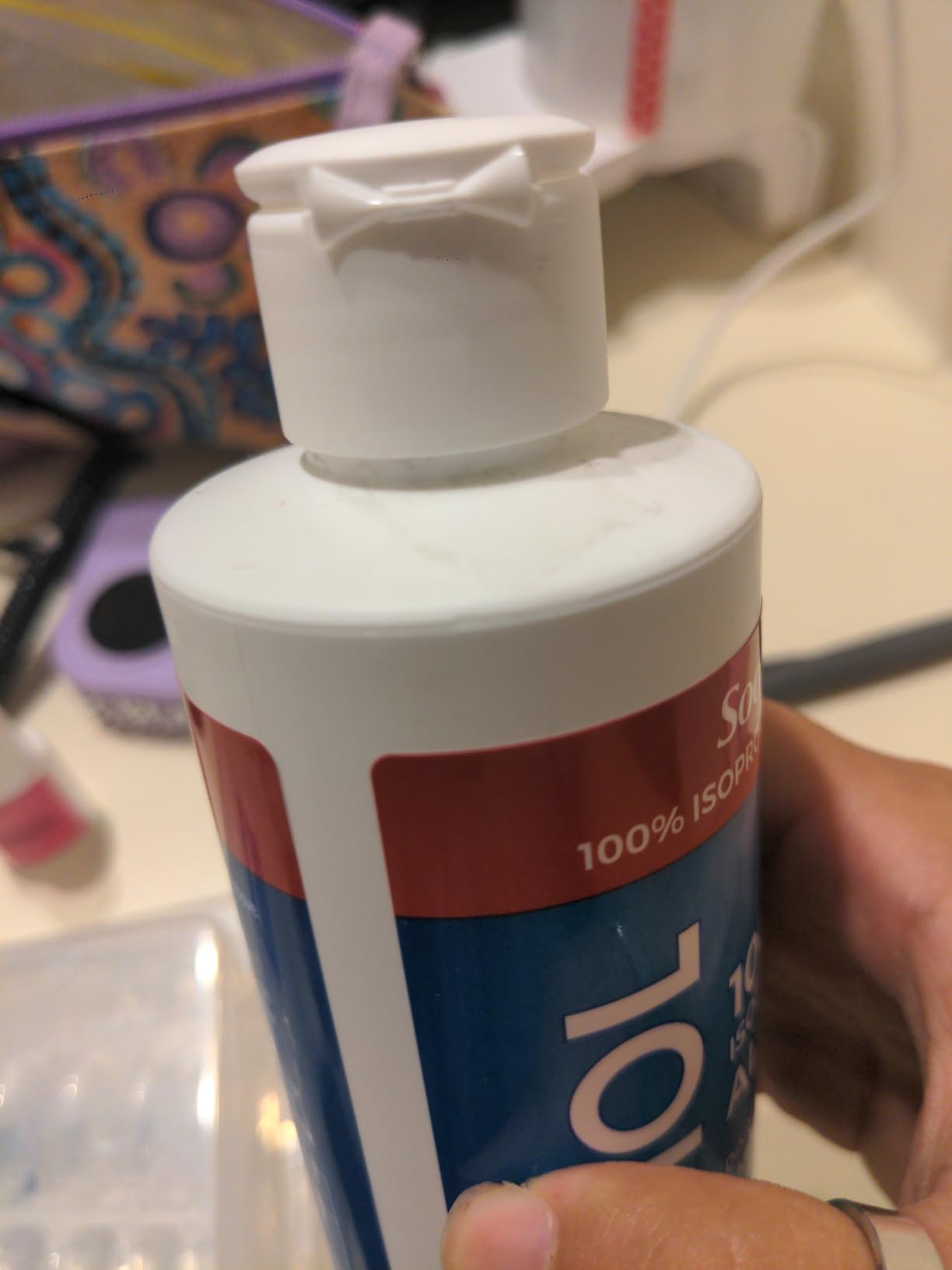 100% Isopropyl Alcohol IPA Cleaner & Rubbing Alcohol | Convenient Flip ...