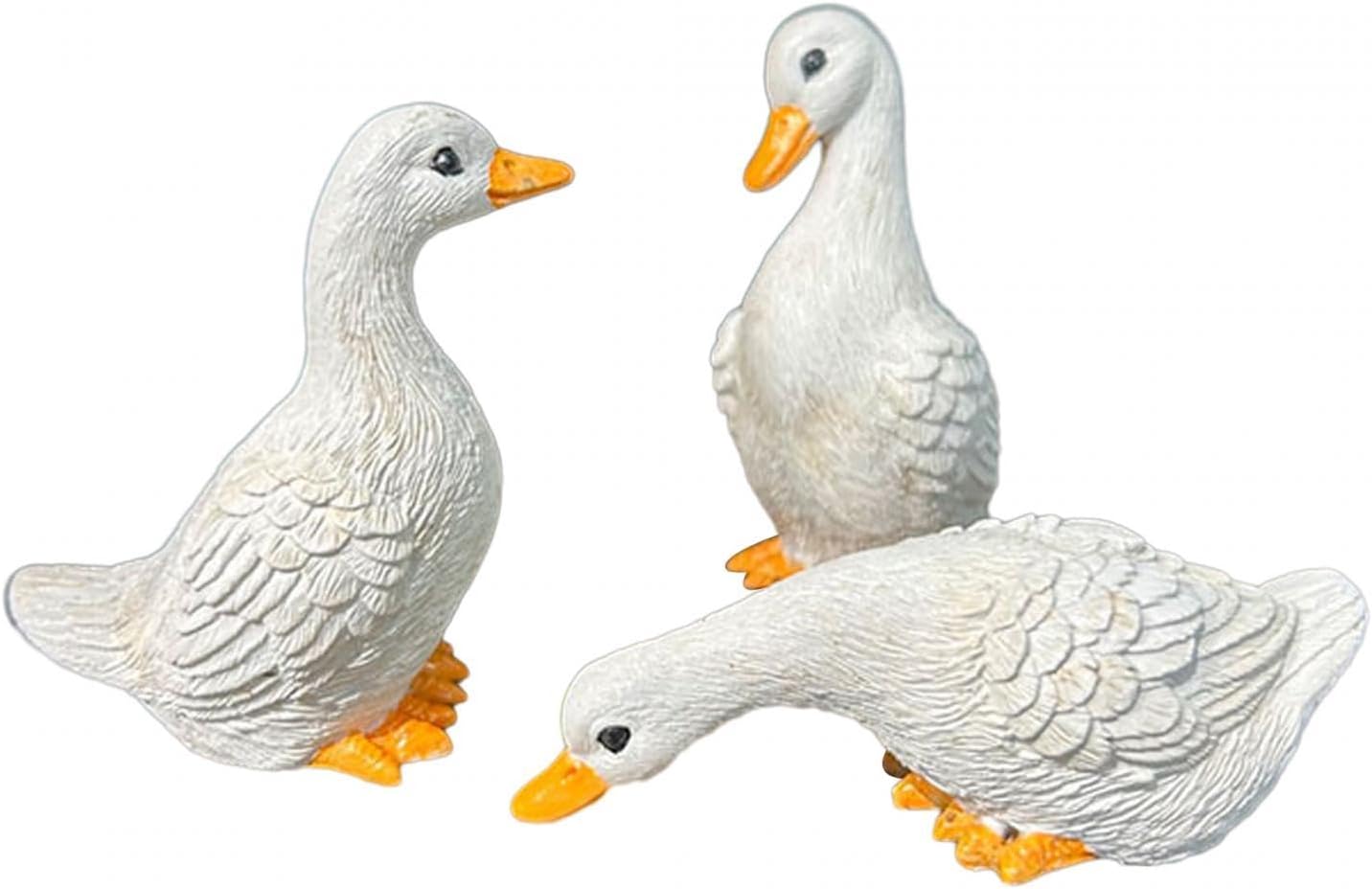 Amazon.com: Resin Duck Figures Garden Decoration,Outdoor Statue,Yard ...