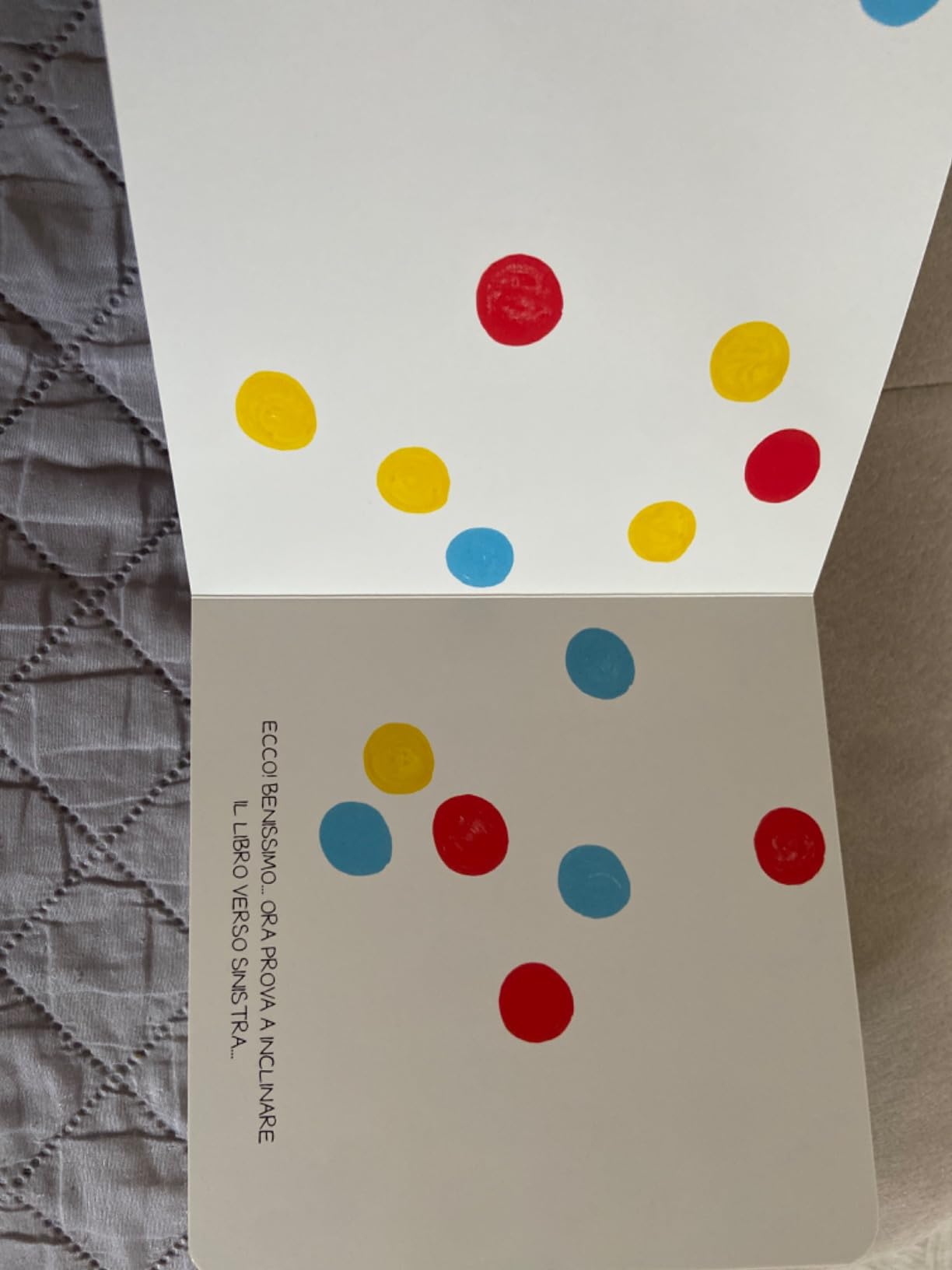 Un libro. Ediz. a colori : Tullet, Hervé: Amazon.it: Libri