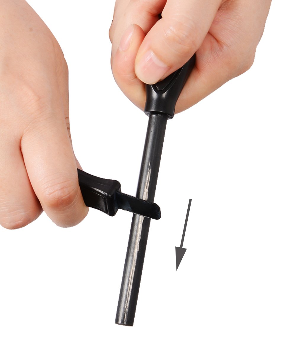 THE FRIENDLY SWEDE Ferro Rod Fire Starter - Easy Grip - Survival Fire ...