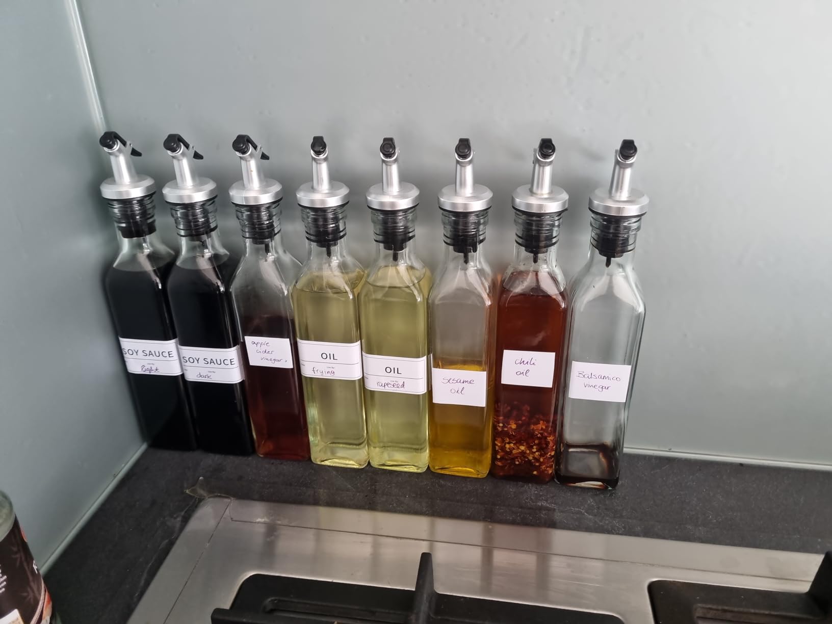 Nifogo Oil Bottle with Spout 250 ml 4 Pieces, Vinegar and Oil Bottles ...