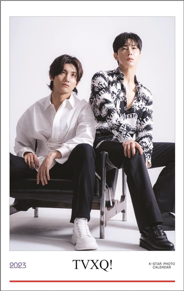 Amazon.co.jp: 東方神起 グッズ 2023年度 特大型 壁掛け カレンダー TVXQ 2023 Wall calendar + シールセット : 文房具・オフィス用品