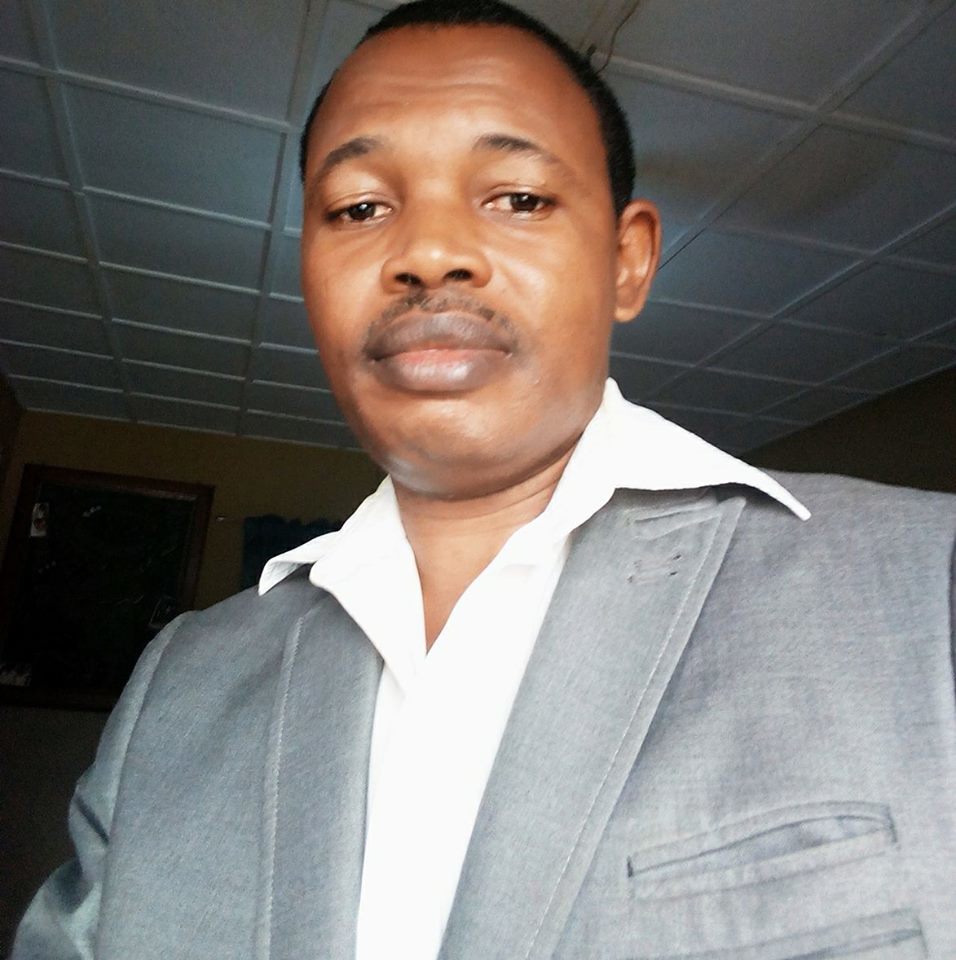 Amazon.in: Michael Shina Crown: books, biography, latest update