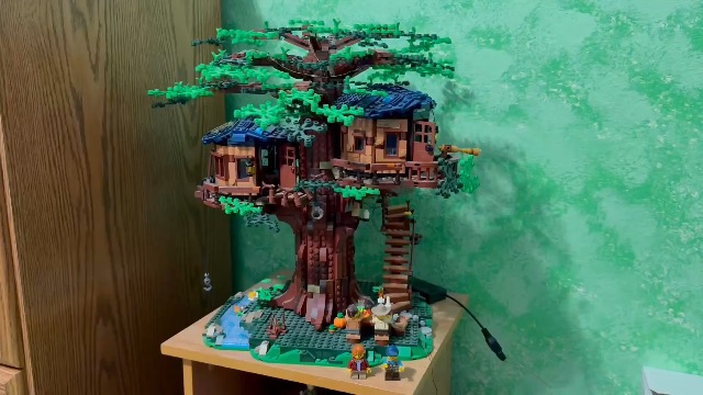 Watch Is It Worth It? - Lego Ideas Treehouse With Light Kit on Amazon Live