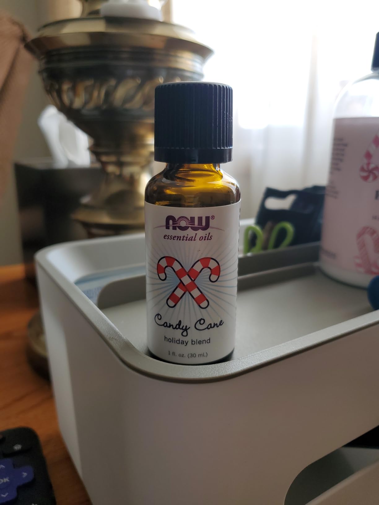 Amazon.com: NOW Essential Oils, Candy Cane Oil Blend, Refreshing and ...