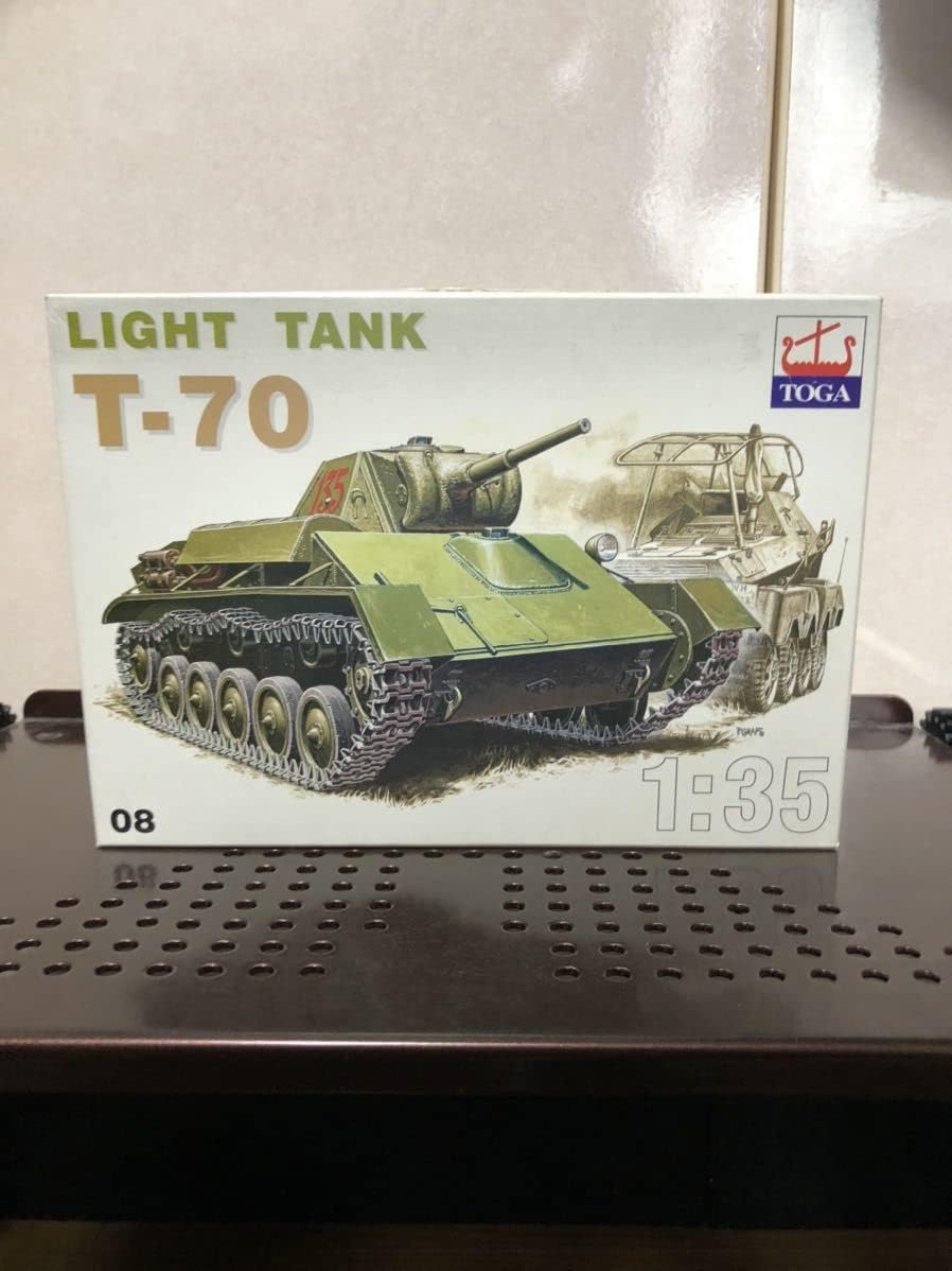 Amazon | 未組立バウマン 1/35 トーガ/TOGA T-70 SOVIET LIGHT TANK NO.08 T-70軽戦車 ...