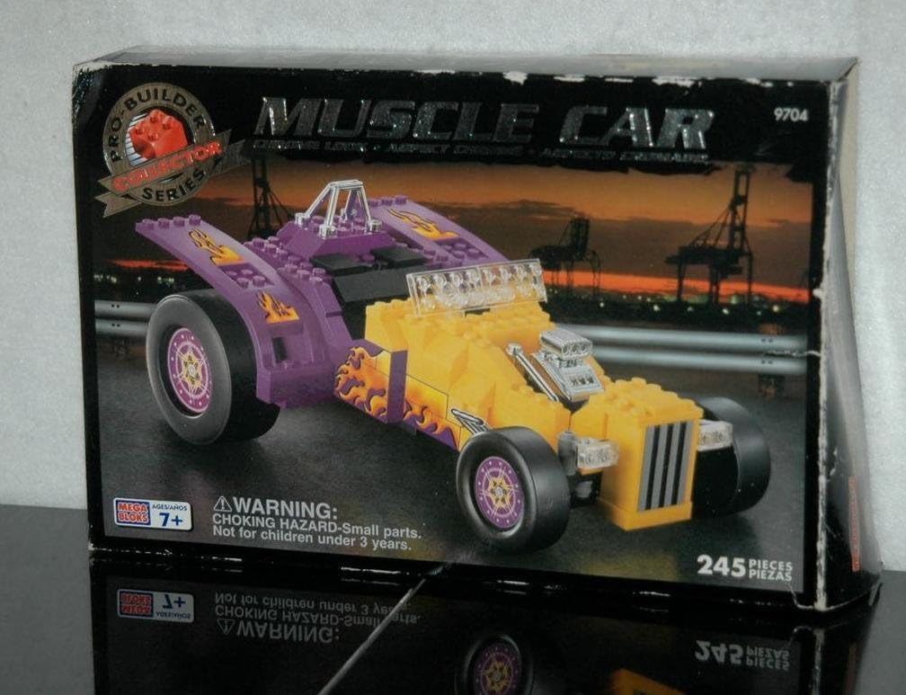 Amazon.com: Mega Bloks Muscle Car 9704 : Toys & Games