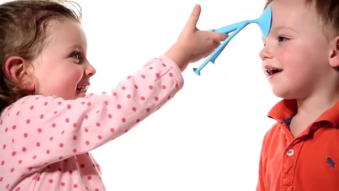 Amazon.com: Fat Brain Toys Oogi by MOLUK - Glow Imaginative Play for Ages 3 to 8 : Toys & Games