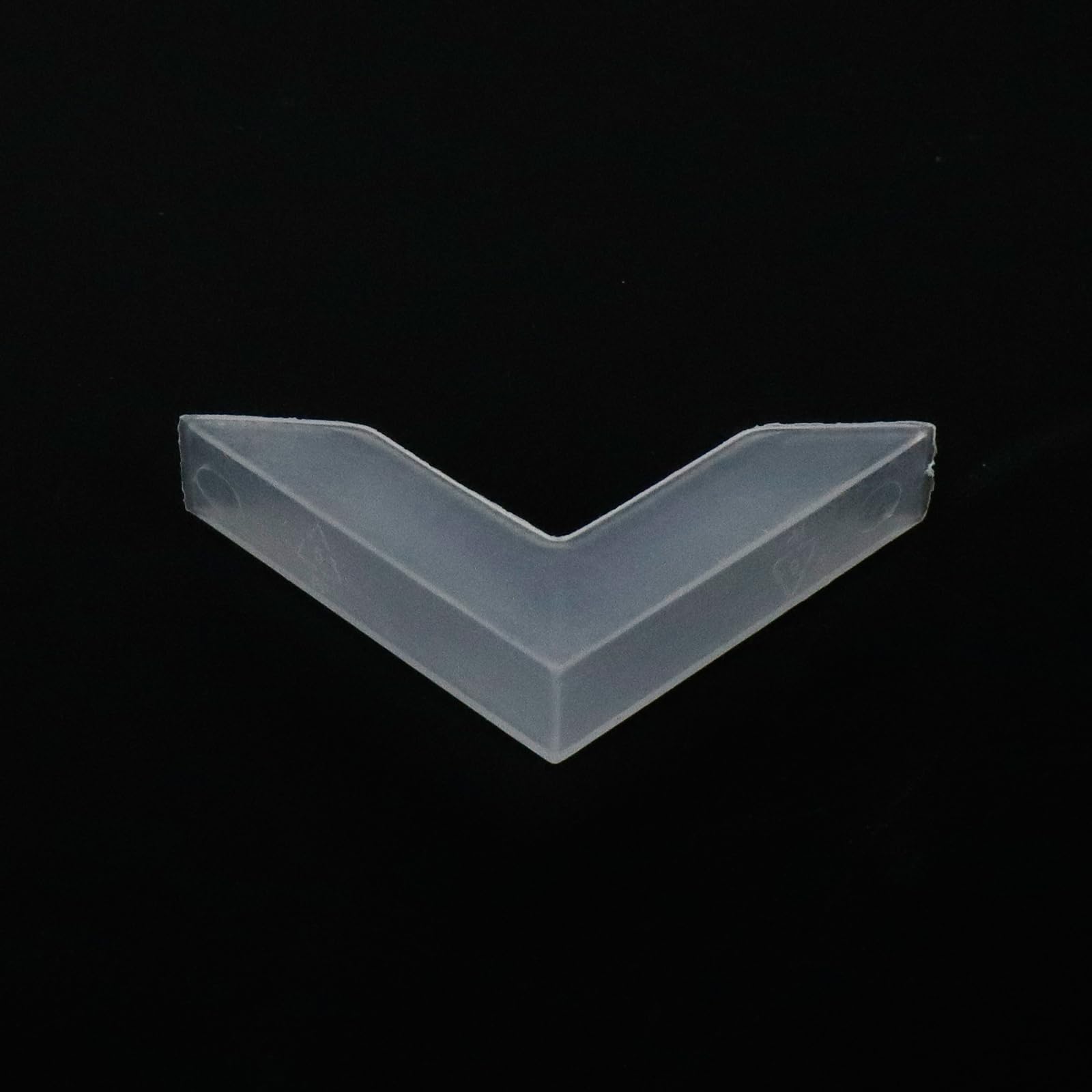 Snapklik.com : KUMGROT Plastic Glass Corner Protector 8mm