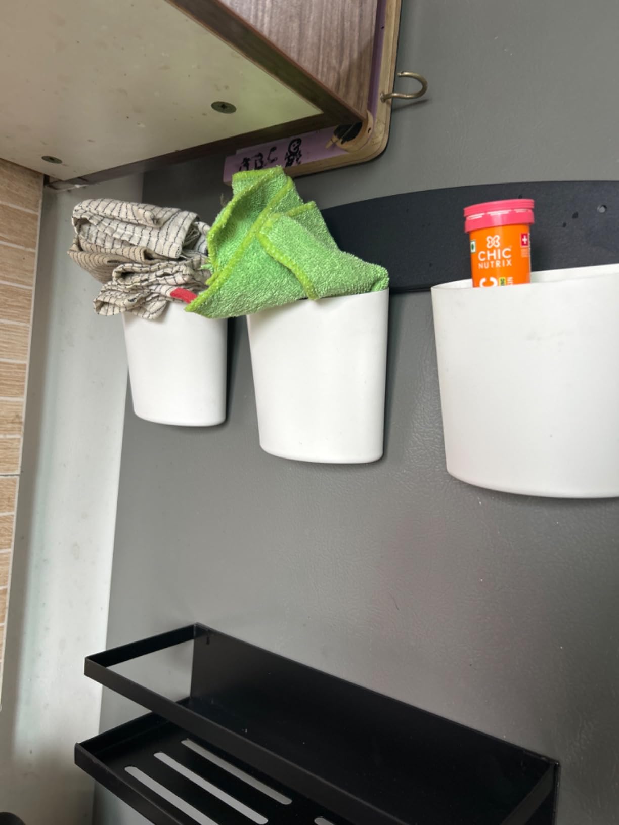 MosQuick Plastic Magnetic Fridge Side Hanging Storage Rack With 3 ...