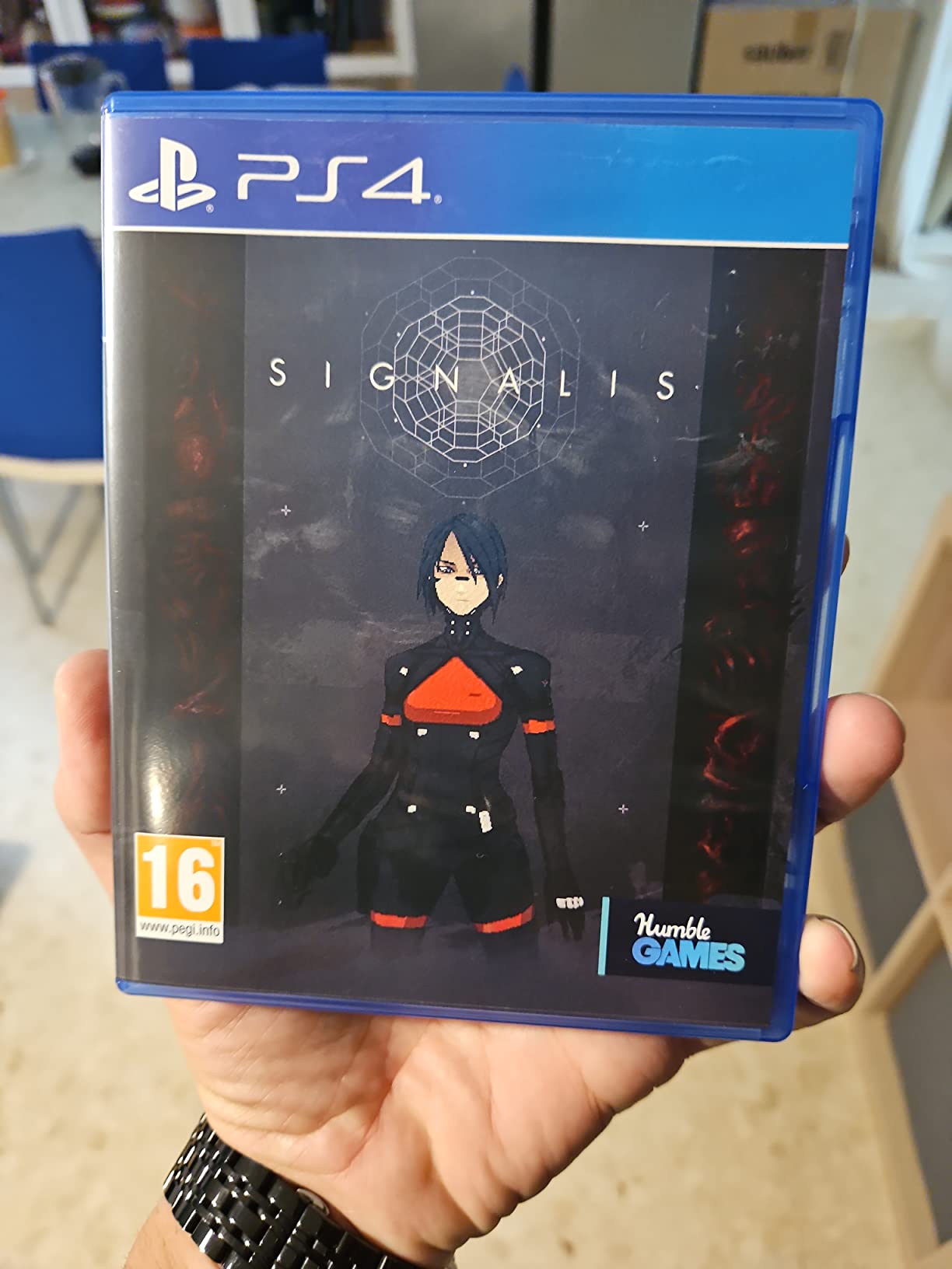 SIGNALIS – PS4 : Amazon.es: Videojuegos