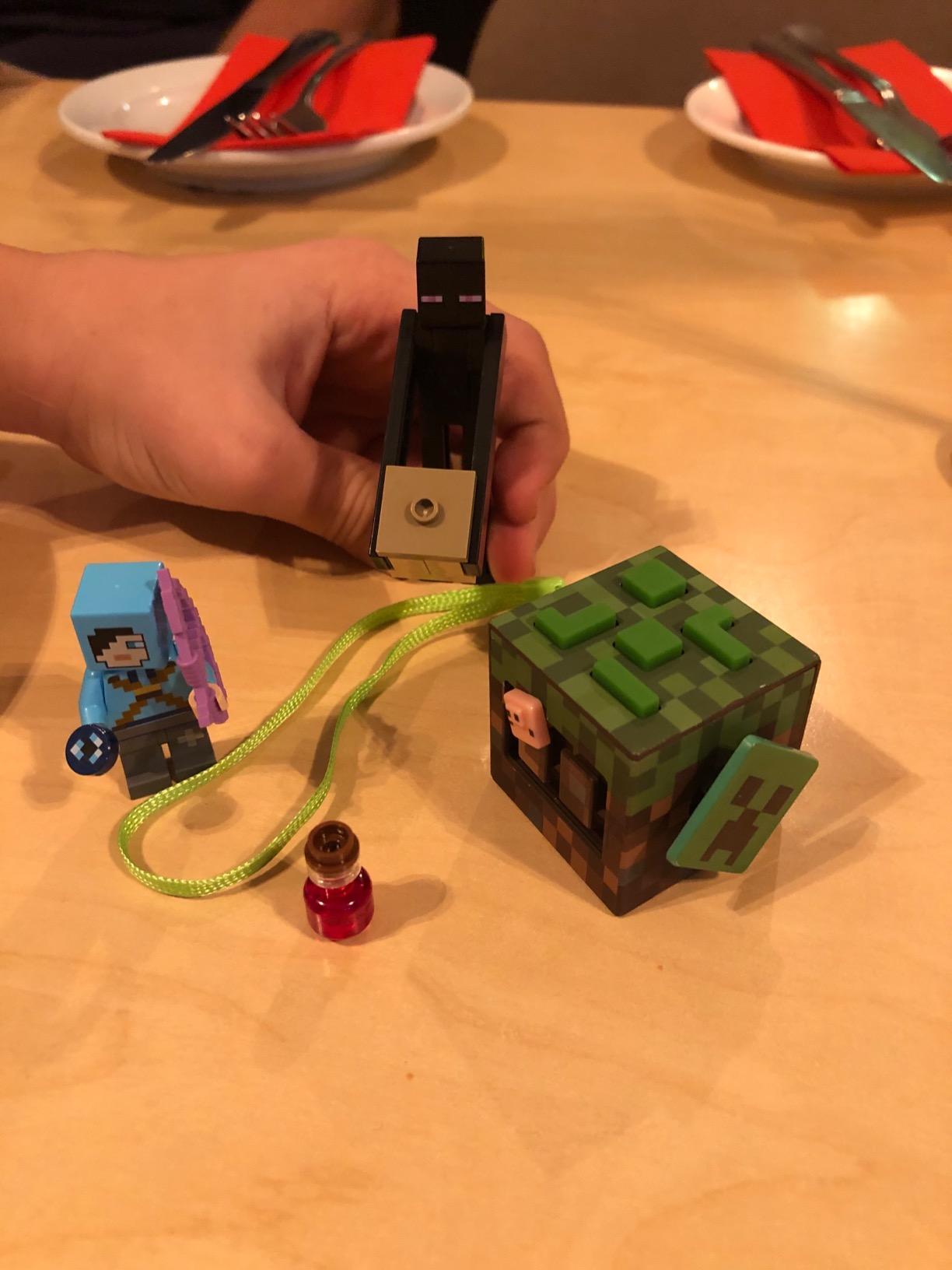 Minecraft Grass Activity Block (Fidget Cube) : Amazon.com.au: Toys & Games