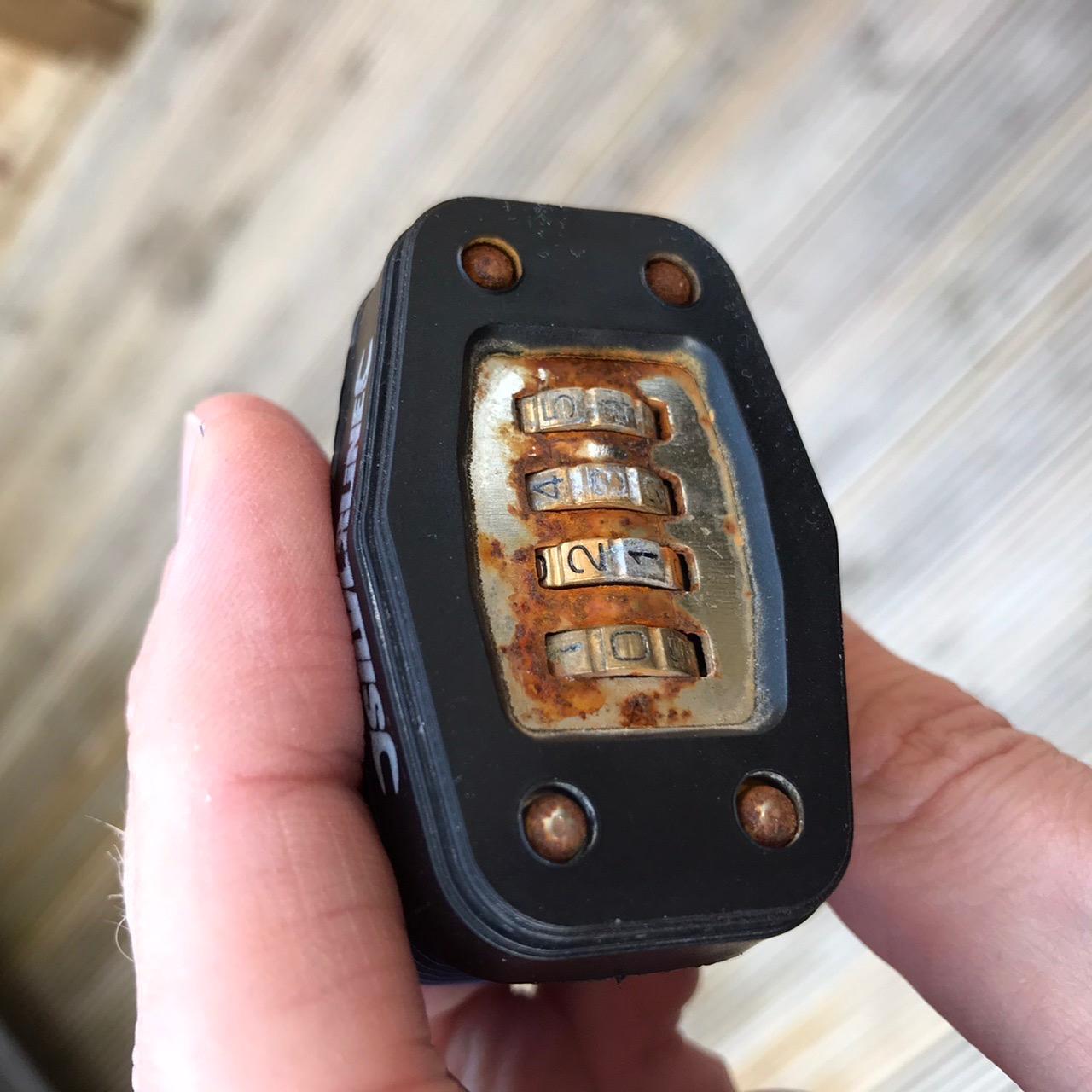 Silverline 802531 Weatherproof Combination Padlock 50 mm : Amazon.co.uk ...