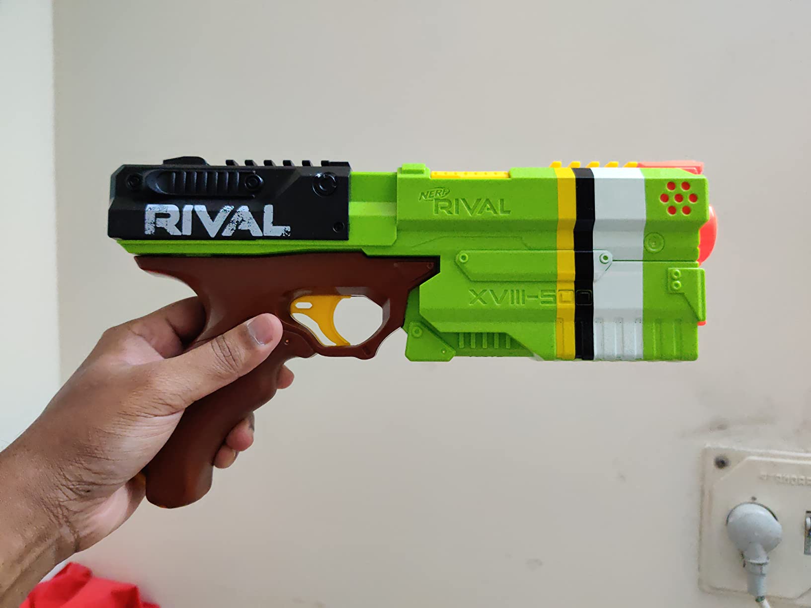NERF Rival Kronos XVIII-500 Blaster, Breech-Load, 5 Rival Rounds ...