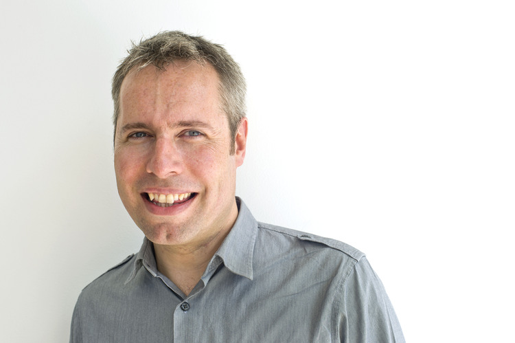 Amazon.com: Simon Rogers: books, biography, latest update