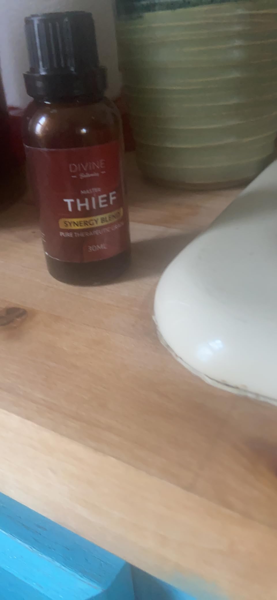 Amazon.com: Divine Botanics Master Thief Synergy Blend Fall Essential ...