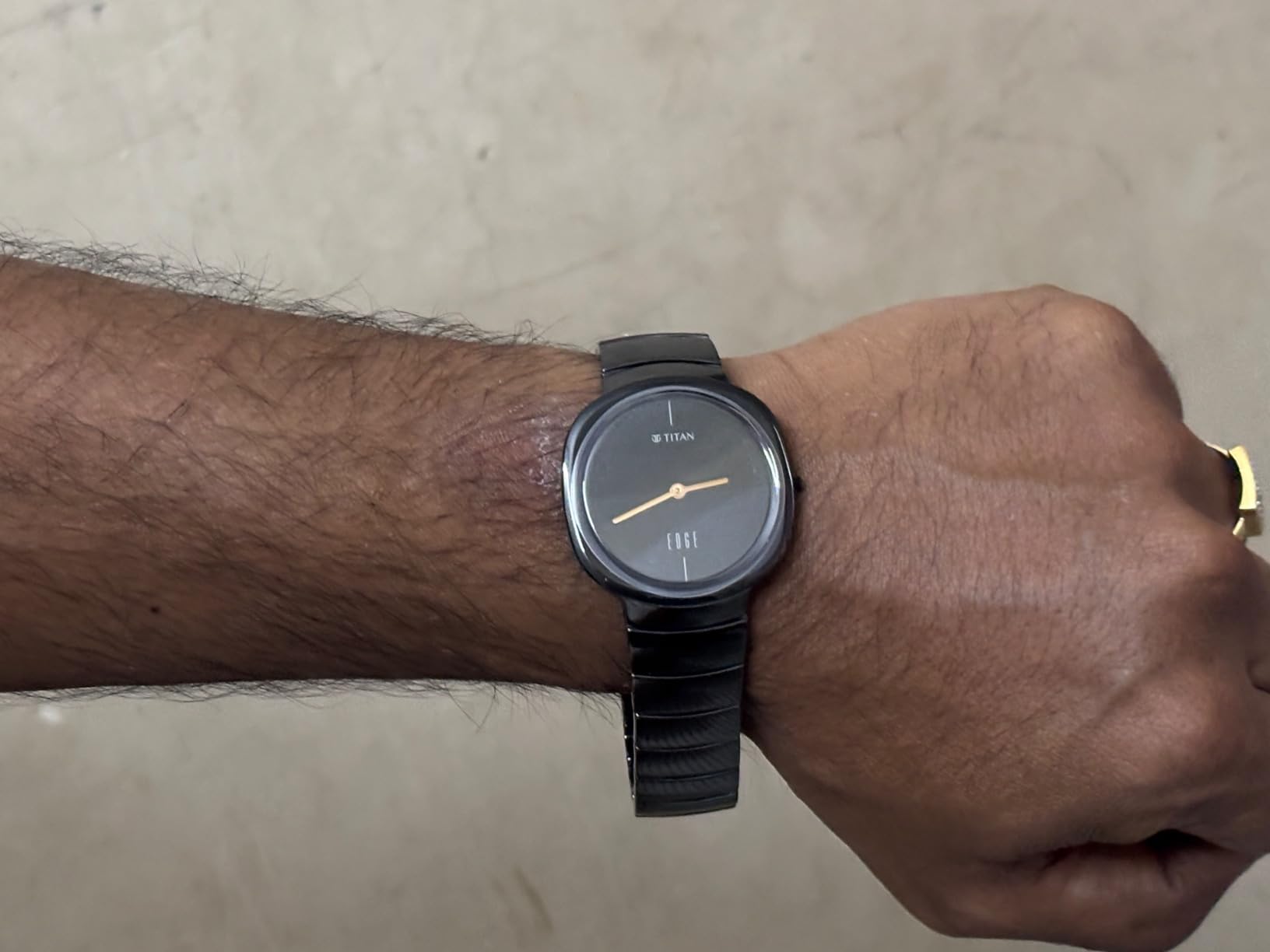 Titan Edge Squircle Black Dial Analog Ceramic Strap Watch for Men ...