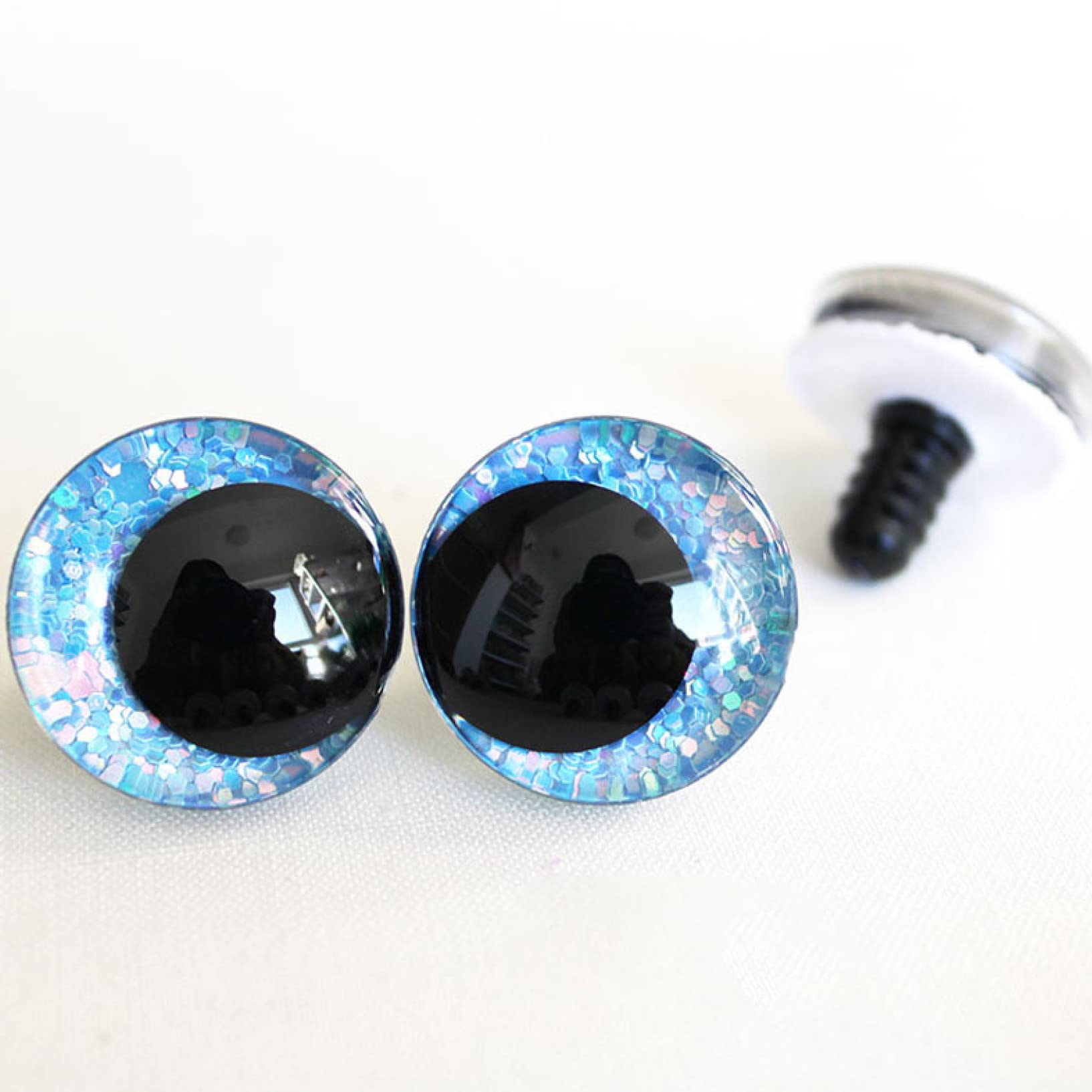 Amazon.com: 20pcs 12-30mm Glitter Plastic Eyes for Amigurumi Puppet ...