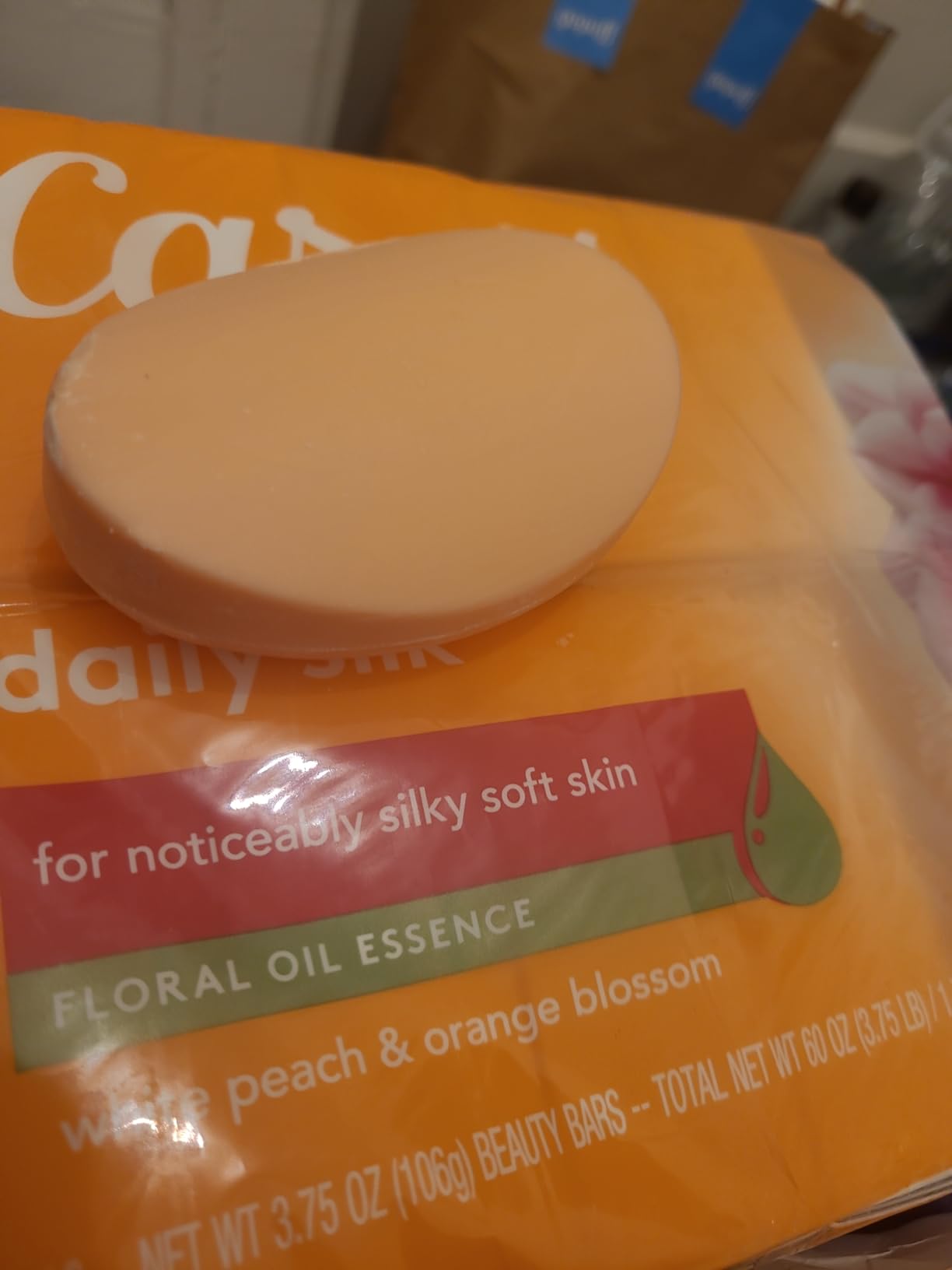 Amazon.com: Caress Daily Silk bar Soap (16 X 3.75 Oz)Total Net Wt (60 ...